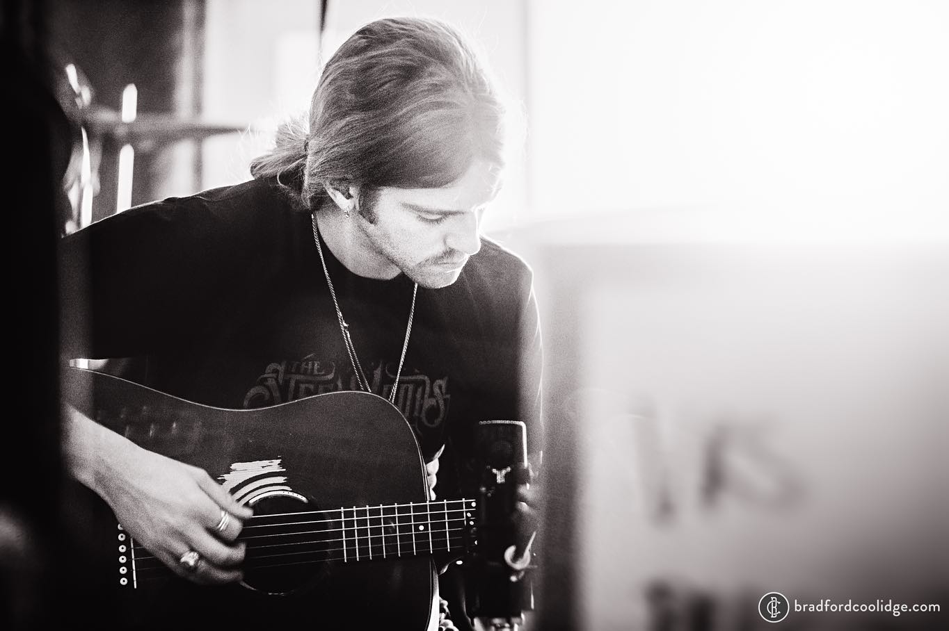 Austin Meade with special guest Seth Ward and the Silence | Alpos Barn